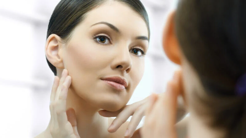 Appropriate Makeup for a Job Interview | Steal The Style